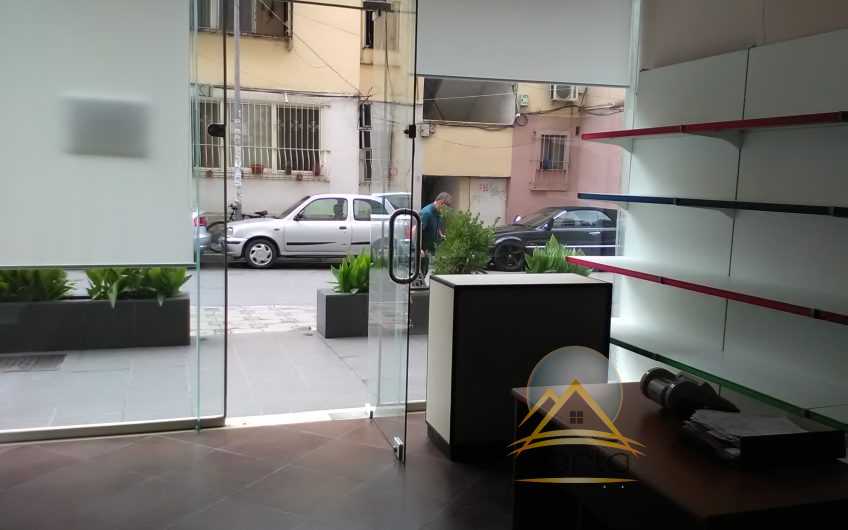 Jepet dyqan me qira,Rr Zef Jubani - Perla Real Estate | Apartamente me ...