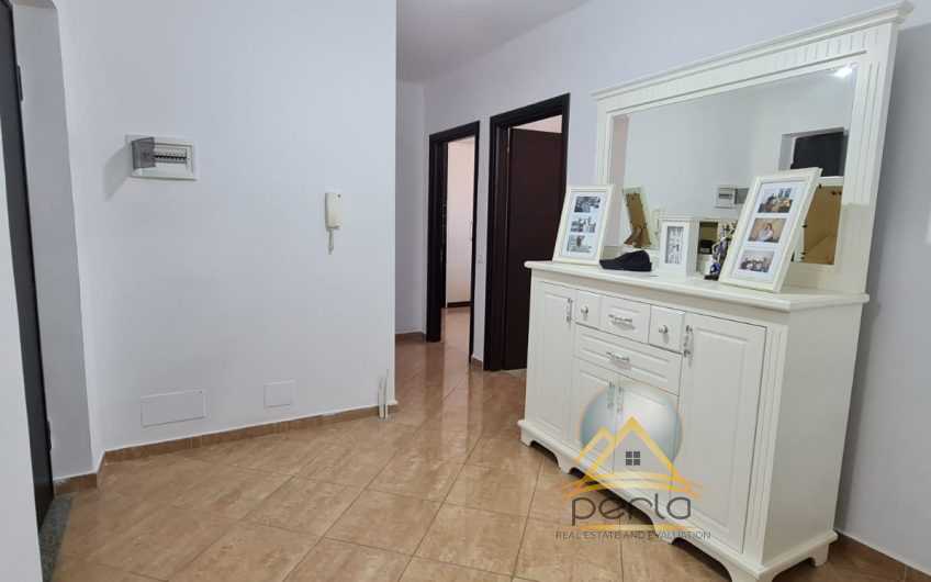 Jepet me qira Apartament 2+1, prane Kristal Center - Perla Real Estate ...
