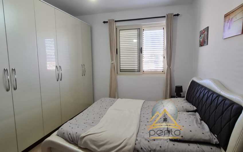 Jepet me qira Apartament 2+1, prane Kristal Center - Perla Real Estate ...