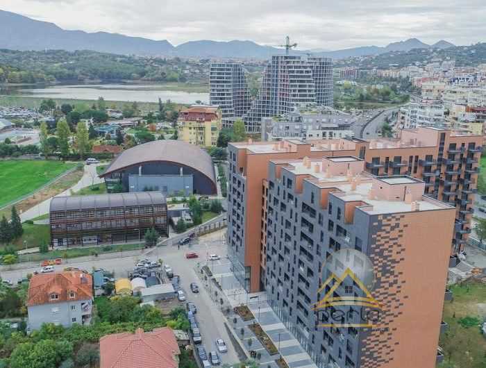 OKAZION - Shitet super apartament 2+1+2 tek Parku Olimpik i Tiranes ...